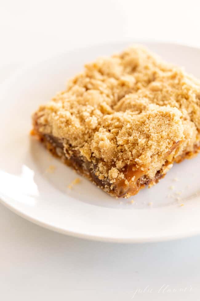 Caramel Oatmeal Cookie Bars aka Mountain Bars | Julie Blanner