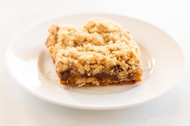 Caramel Oatmeal Cookie Bars aka Mountain Bars | Julie Blanner
