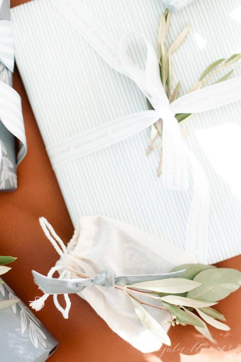 16 Easy and Creative Gift Card Wrapping Ideas | Julie Blanner