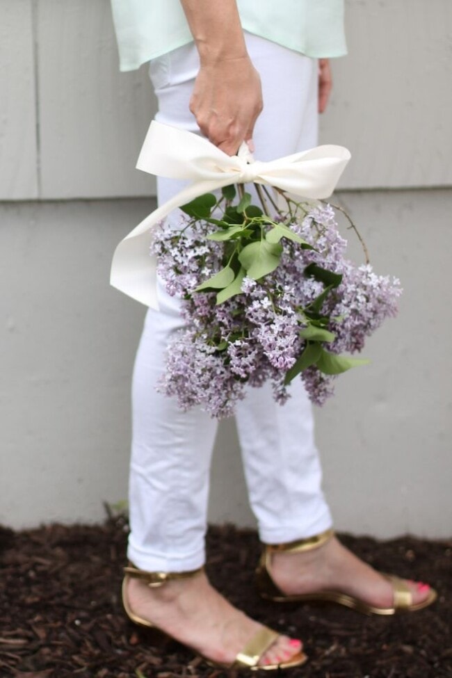 How to Make a Lilac Bouquet | Backyard Bouquet Ideas