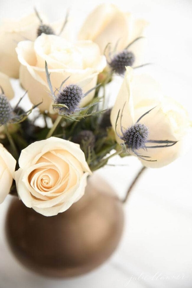 12 of the Prettiest Simple Flower Bouquets | Julie Blanner