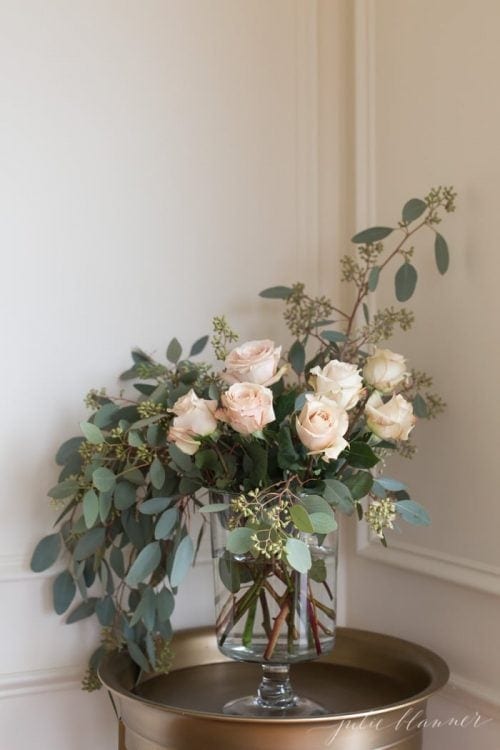 12 of the Prettiest Simple Flower Bouquets | Julie Blanner
