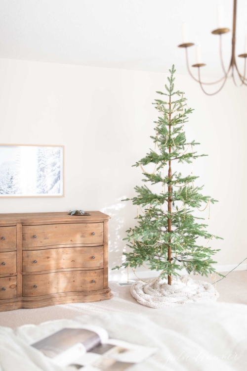 8 Ways to Add Christmas Lights in Bedrooms | Julie Blanner
