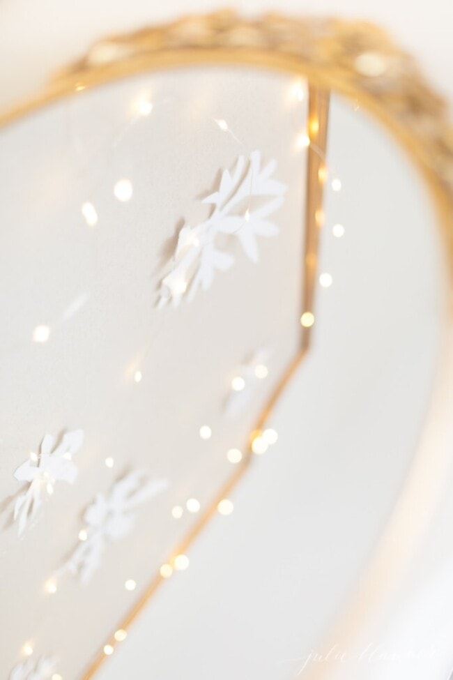 How to Add a Little Christmas Magic to Children's Room