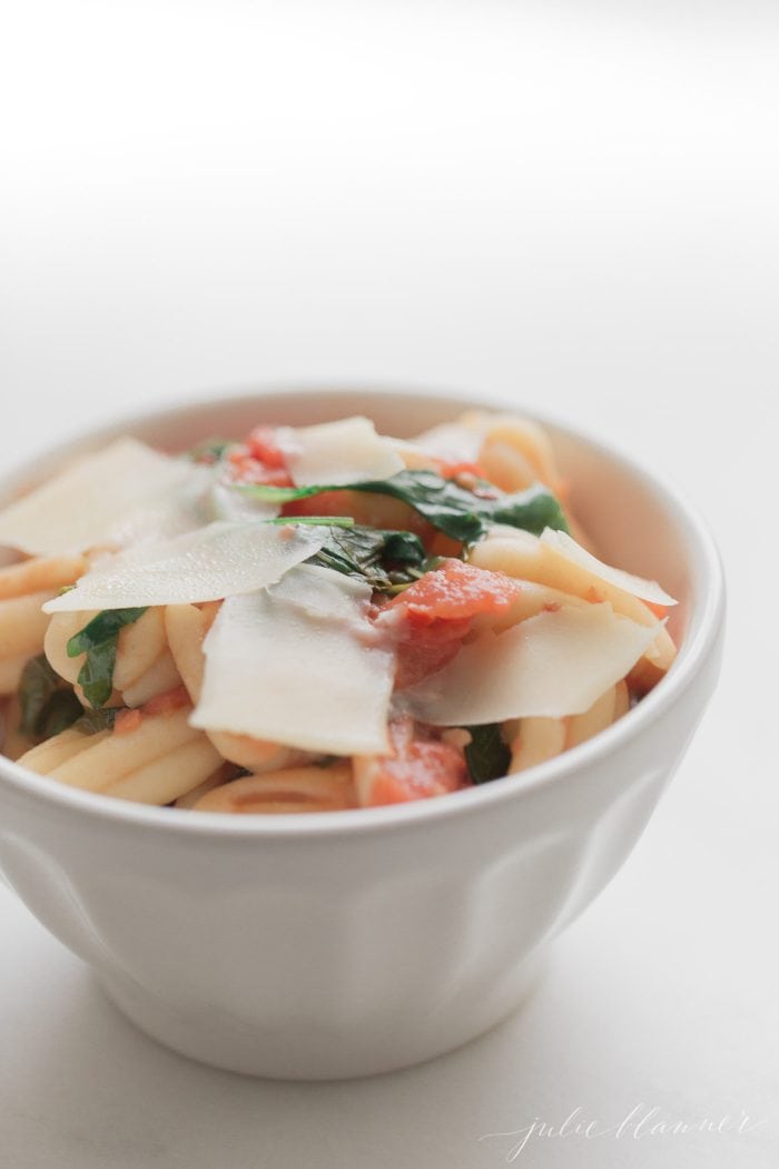 Pomodoro Sauce | Spicy Pomodoro Pasta Recipe