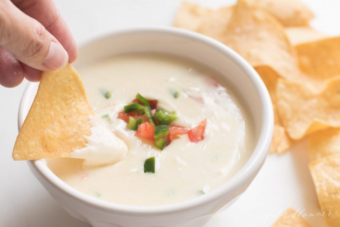 Queso Blanco {White Queso Dip}