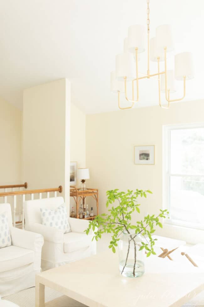 Ceiling Paint | Everything to Know About Choosing The Best Ceiling Paint