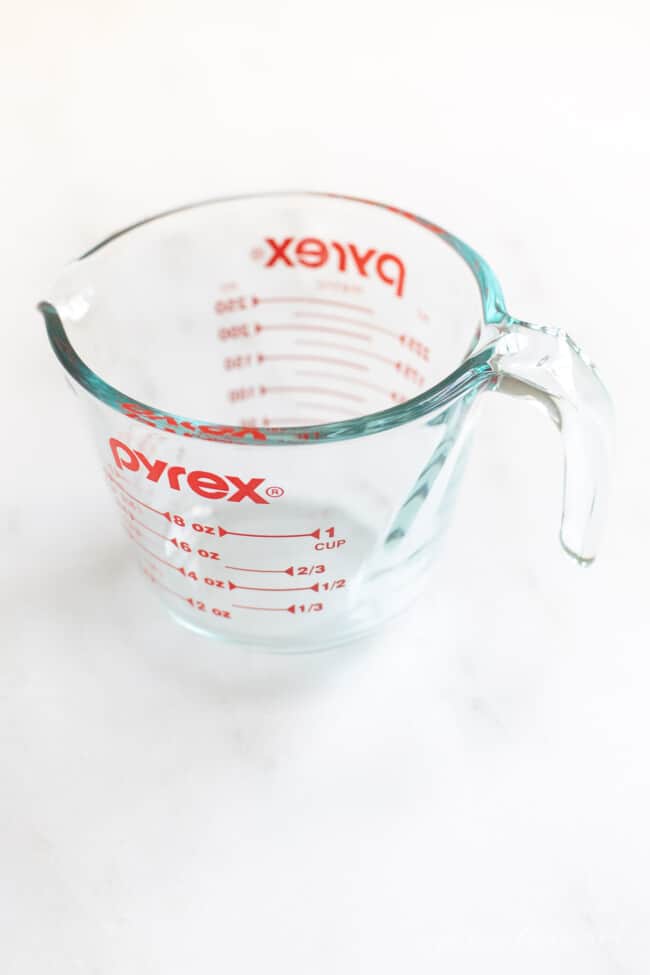Dry versus Liquid Measuring Cups | Julie Blanner