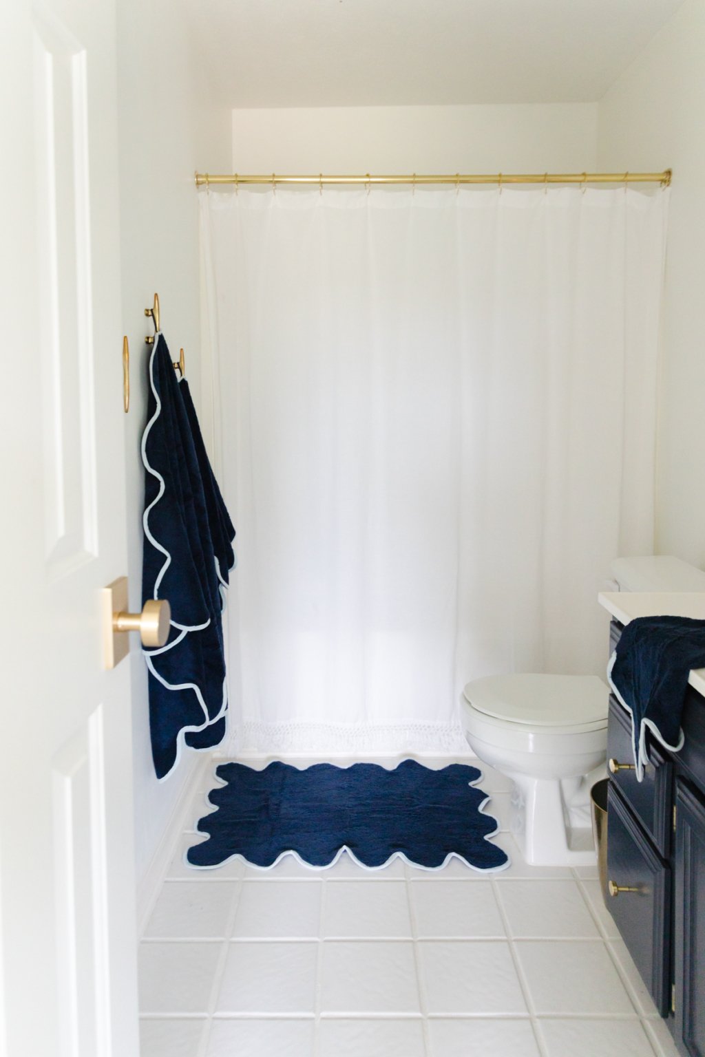 Nautical Bathroom Decor | Julie Blanner