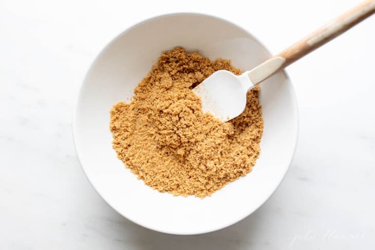 Graham Cracker Crust for Bake and No Bake Pies, Bars and Cheesecakes