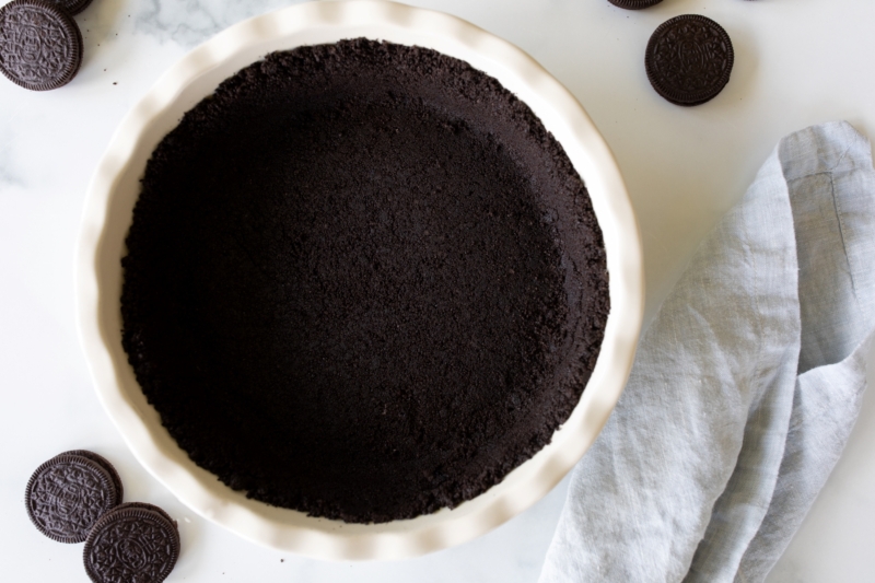 Oreo Cookie Pie Crust Recipe | Julie Blanner