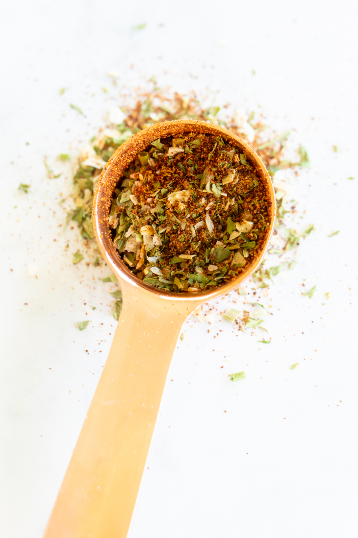 Homemade Fiesta Ranch Seasoning | Julie Blanner