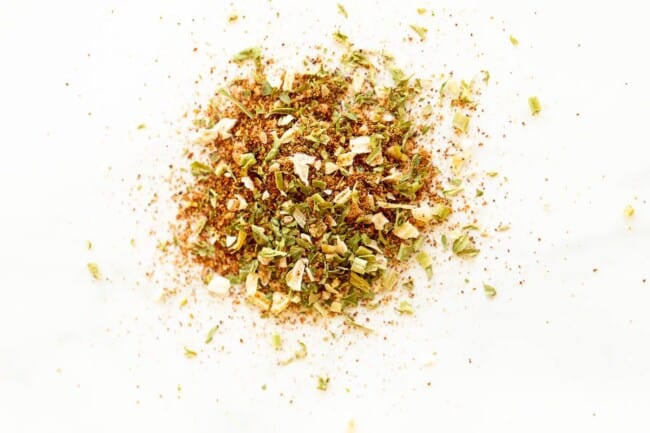 How to Make Homemade Fiesta Ranch Seasoning | Julie Blanner