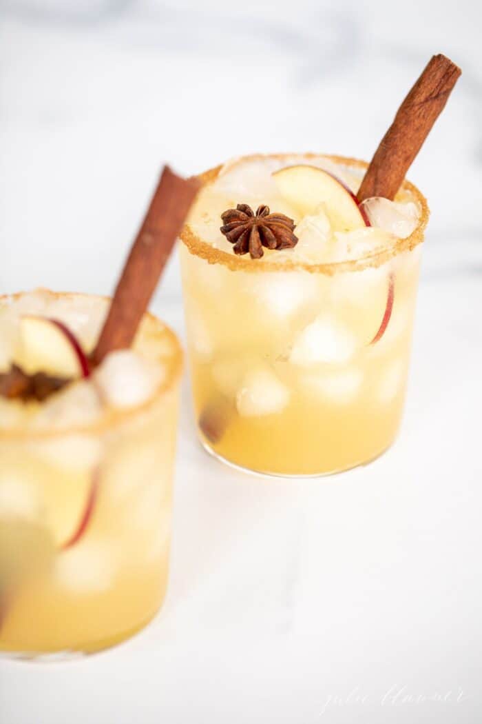 20 Easy Fall Cocktails | Julie Blanner