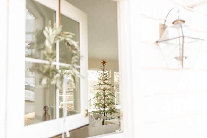 Sparse Christmas Tree Shopping and Decorating Guide | Julie Blanner