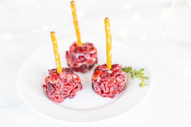 The BEST Mini Cheese Ball Bites | Julie Blanner