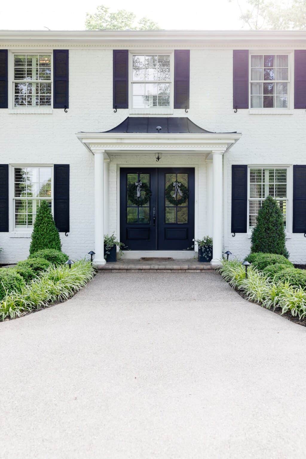 Benjamin Moore Simply White OC-117 | Julie Blanner