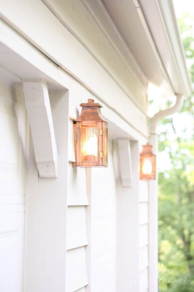 Your Guide to Soft White vs Daylight Light Bulbs | Julie Blanner