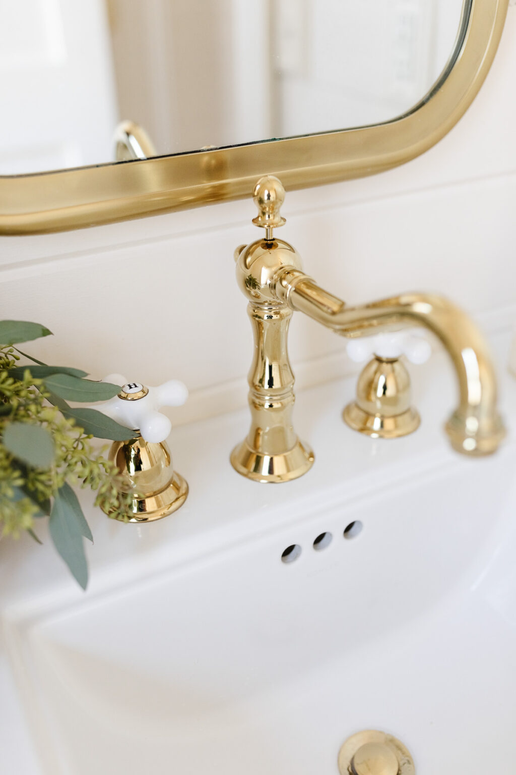 Brass Bathroom Faucets | Julie Blanner