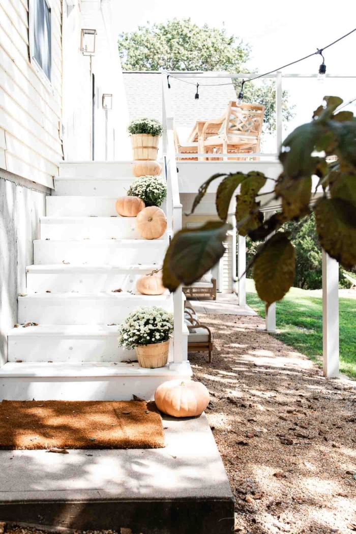 20 Simple Fall Decor Ideas | Julie Blanner