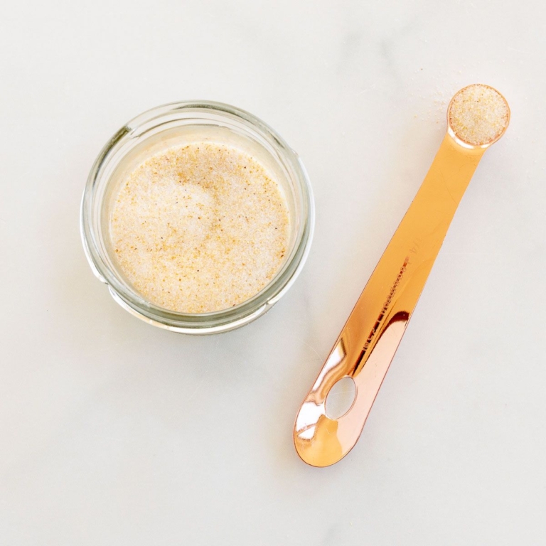 Homemade Garlic Salt | Julie Blanner