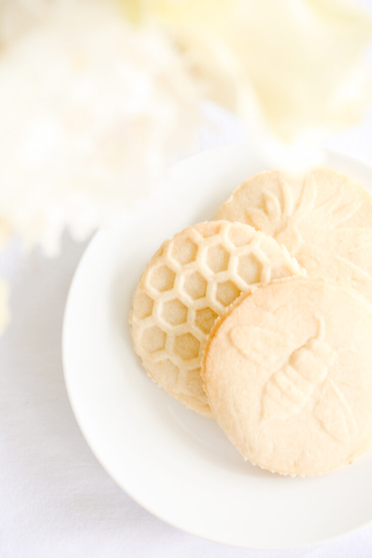Lemon Shortbread Cookies | Julie Blanner