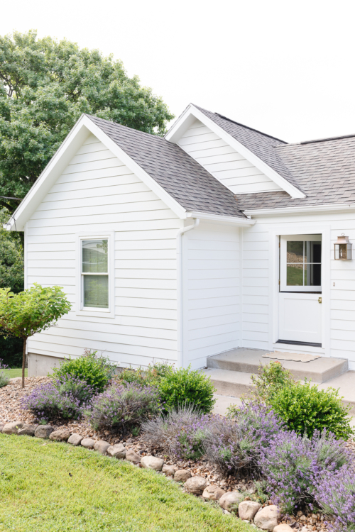 James Hardie Arctic White Siding | Julie Blanner